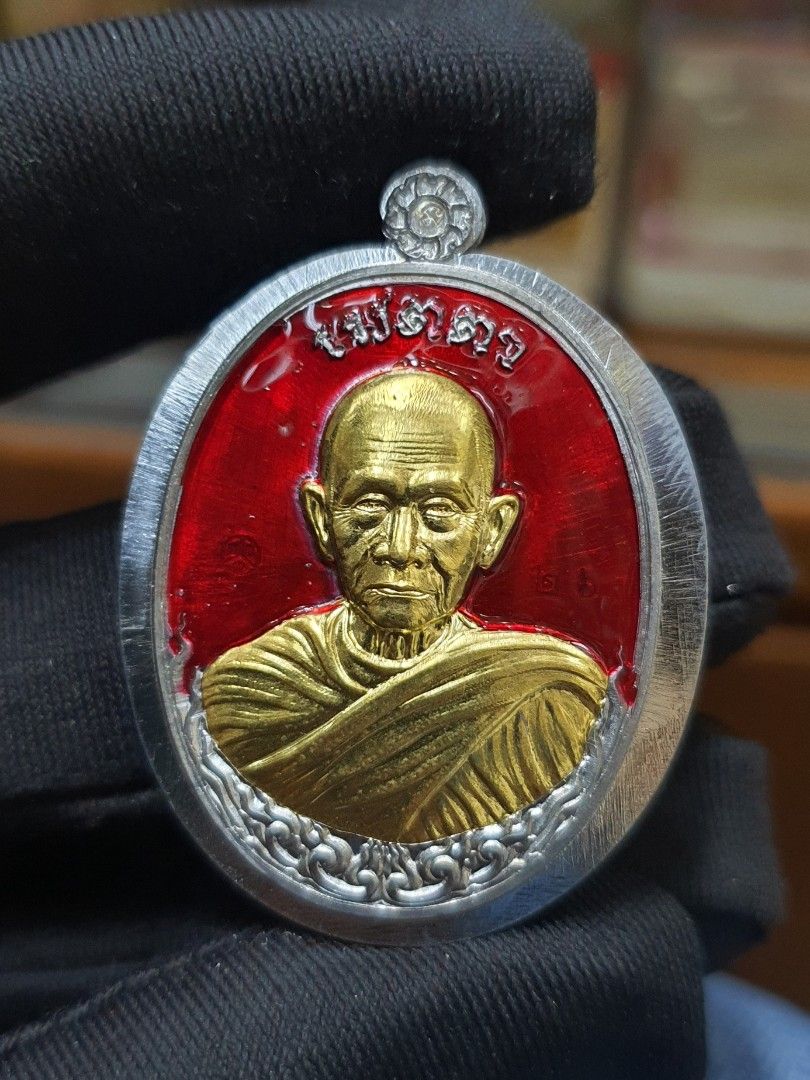 Lp Boonma Rian Thai Amulet, Hobbies & Toys, Memorabilia & Collectibles ...