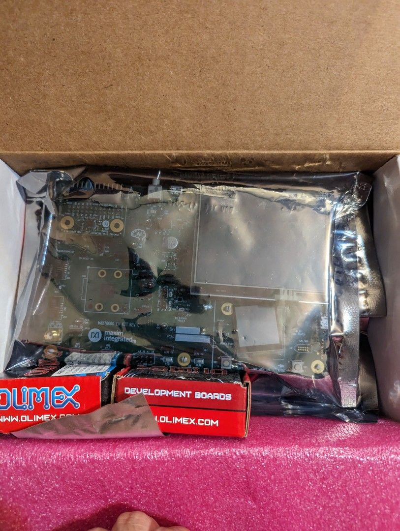 MAX78000 Evaluation Kit Embedded AI Dev Kit, Computers & Tech, Parts & Accessories, Computer ...