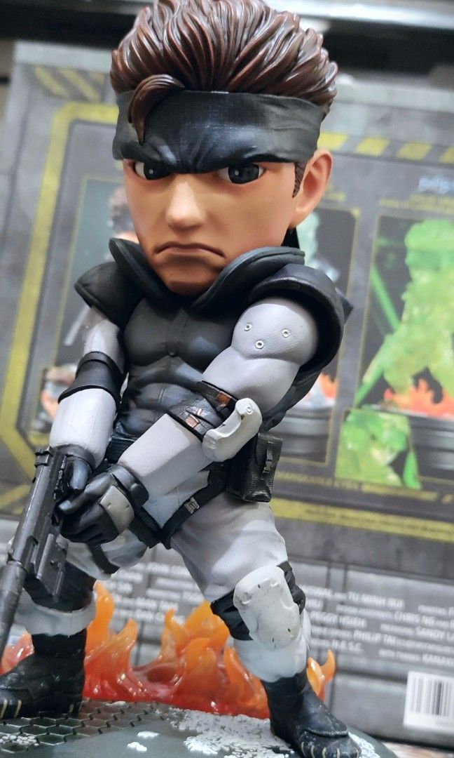 Metal Gear Solid Snake Statue, Hobbies & Toys, Toys & Games on Carousell