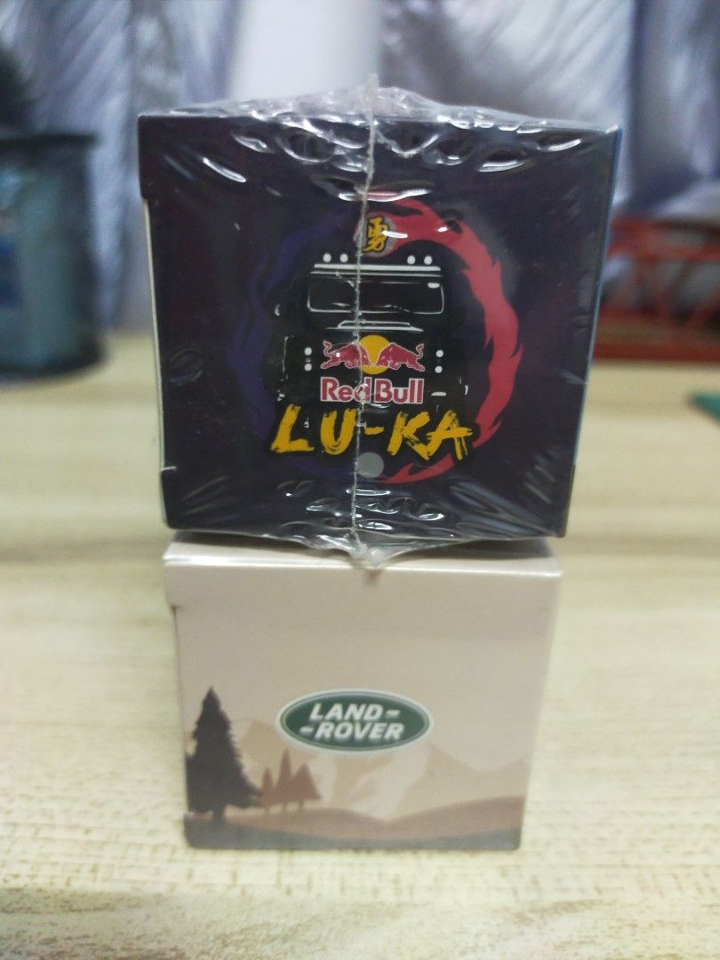 Mini GT Land Rover Defender 110 Lot, Hobbies & Toys, Toys & Games on ...