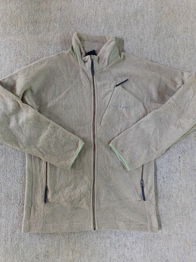 MONTBELL CLIMAPLUS FLEECE JACKET, Men's Fashion, Activewear on Carousell