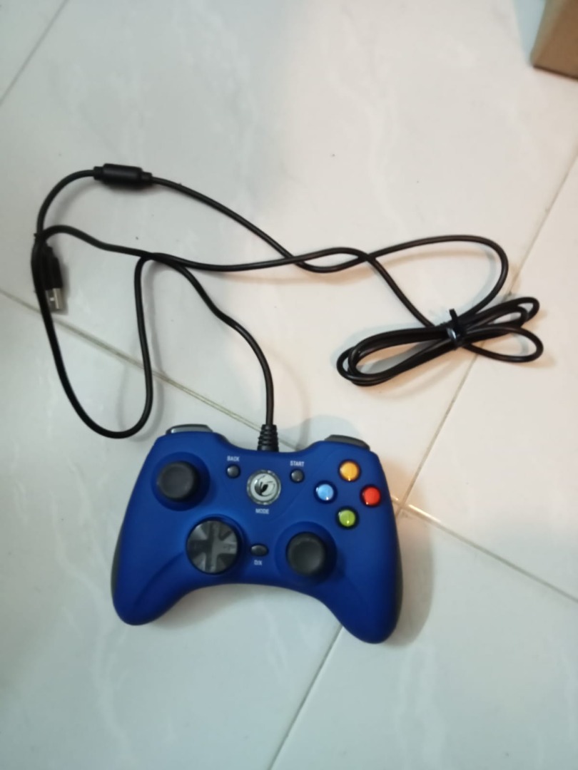 Nacon brand PC 3rd party Xbox 360 Controller (Has a problem, read the ...