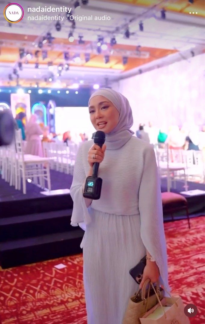 Nada identity Mawar Kurung in Baby Blue, Women's Fashion, Muslimah Fashion, Baju Kurung & sets ...