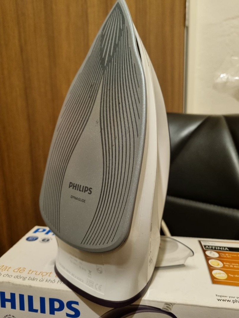 Philips Affinia Iron, TV & Home Appliances, Irons & Steamers on Carousell