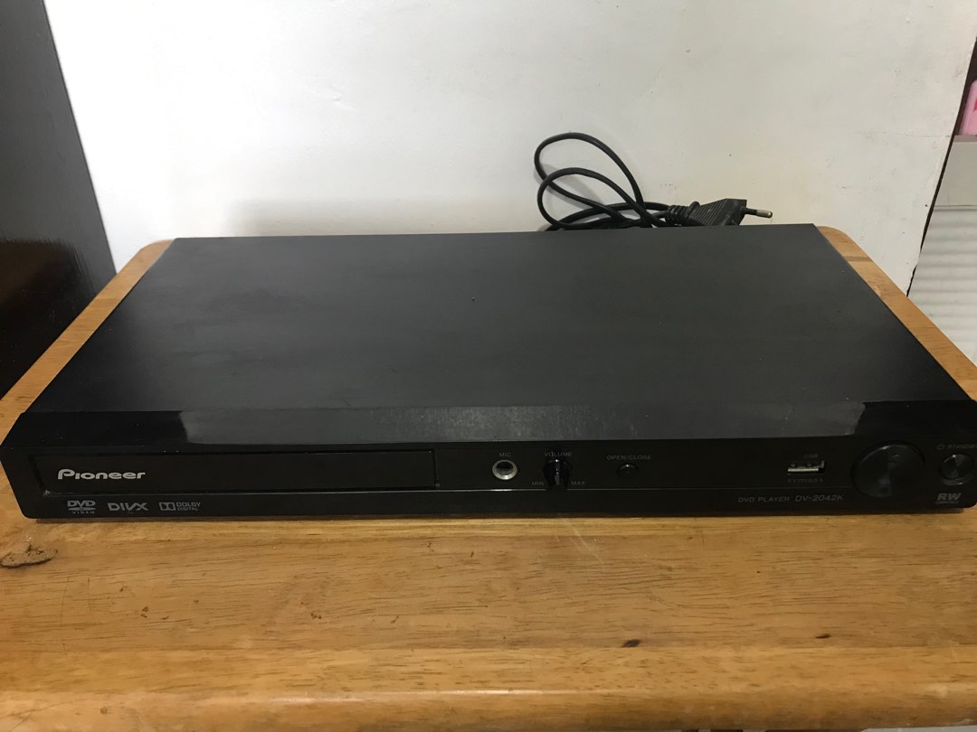 Pioneer DVD player with USB port on Carousell