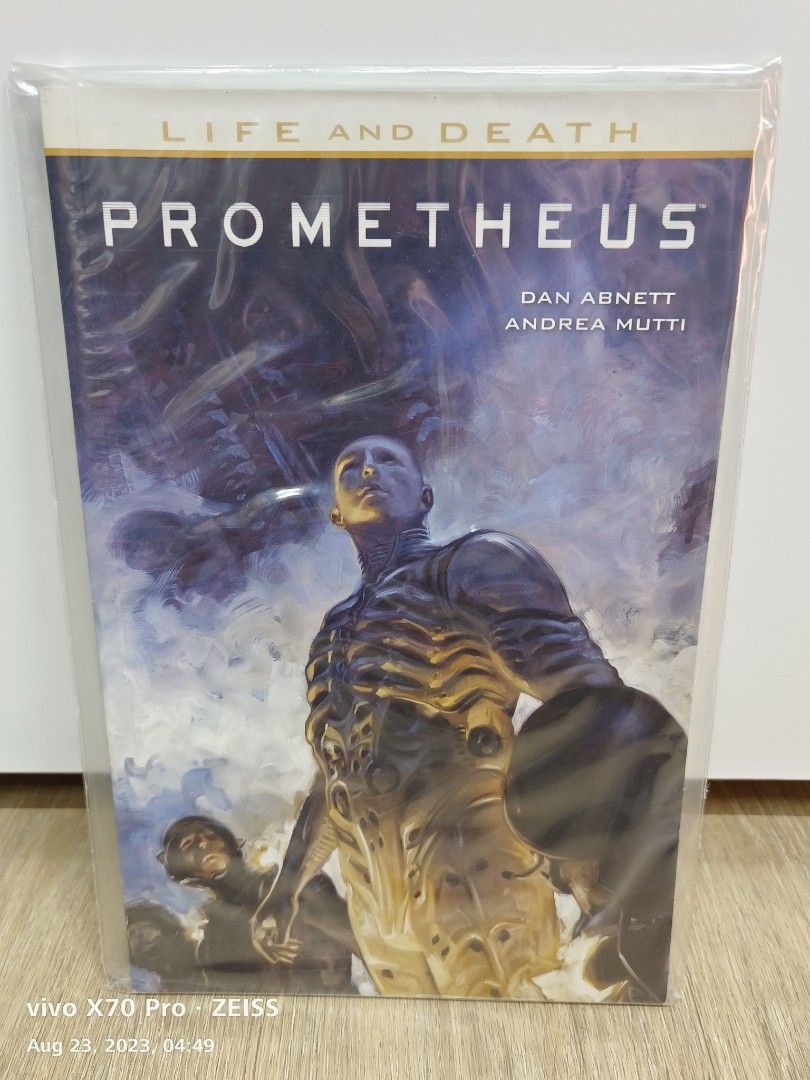 Predator Aliens Prometheus TPB, Hobbies & Toys, Books & Magazines, Comics & Manga on Carousell