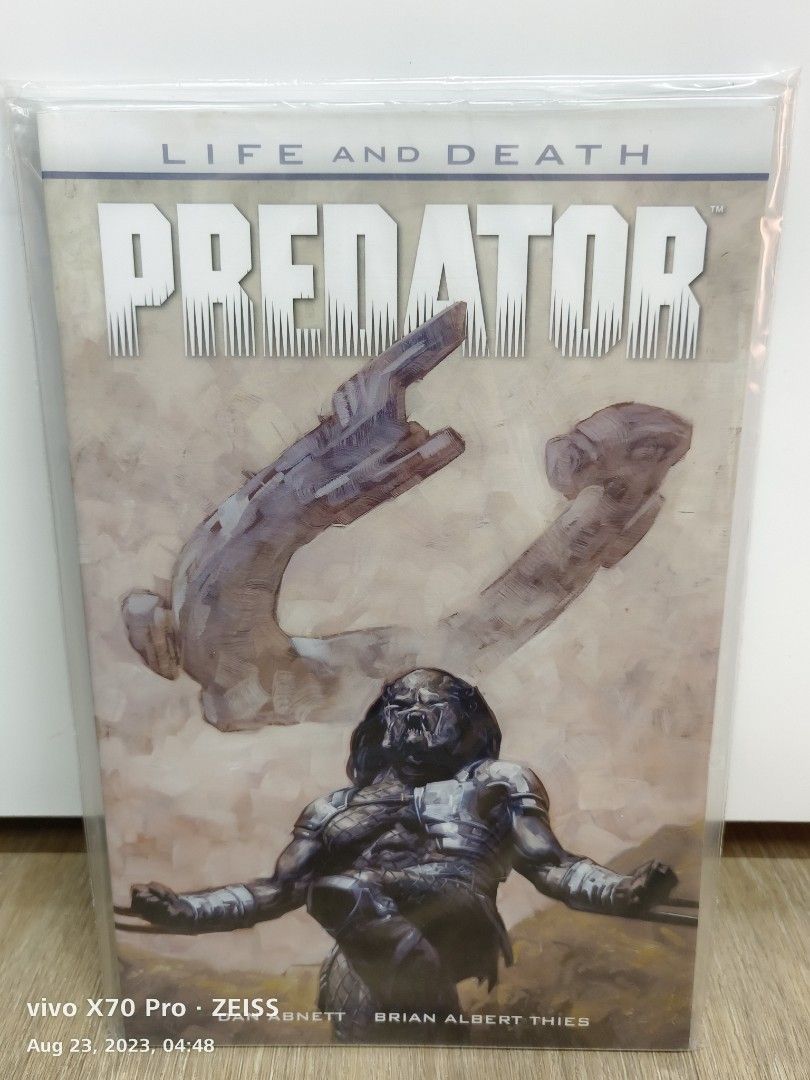 Predator Aliens Prometheus TPB, Hobbies & Toys, Books & Magazines ...