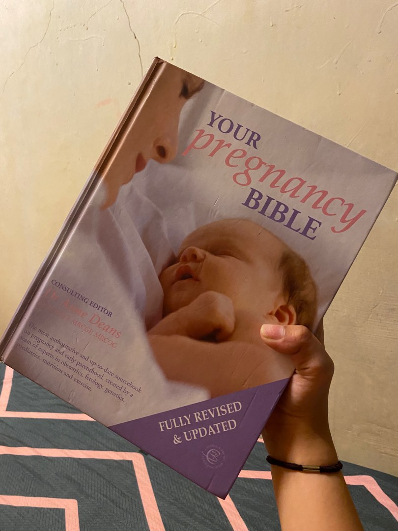 Pregnancy book, Babies & Kids, Maternity Care on Carousell