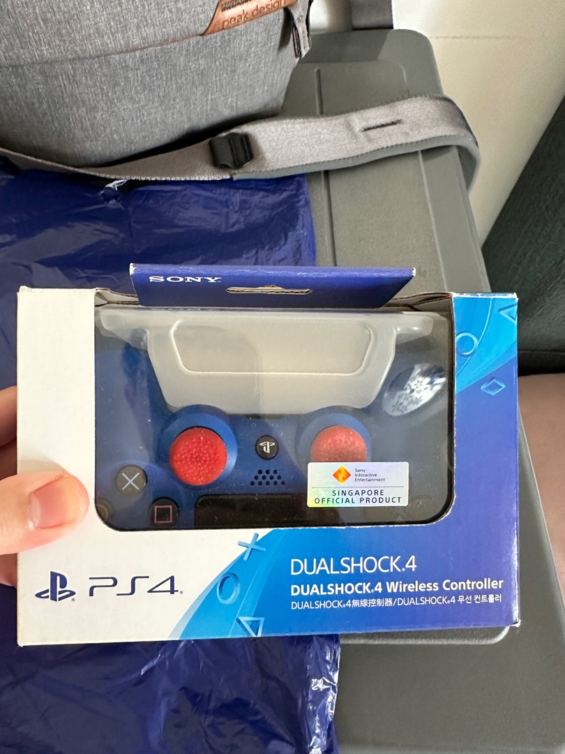 PS4 DualShock 4 wireless controller, Video Gaming, Video Game Consoles ...