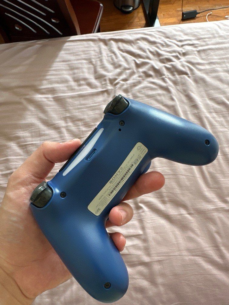 PS4 DualShock 4 wireless controller, Video Gaming, Video Game Consoles ...