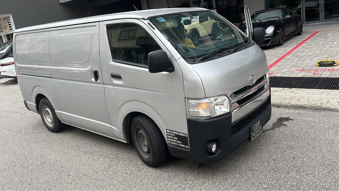 Rent Monthly urvan $1150 manual hiace $1300, Cars, Commercial Vehicles ...