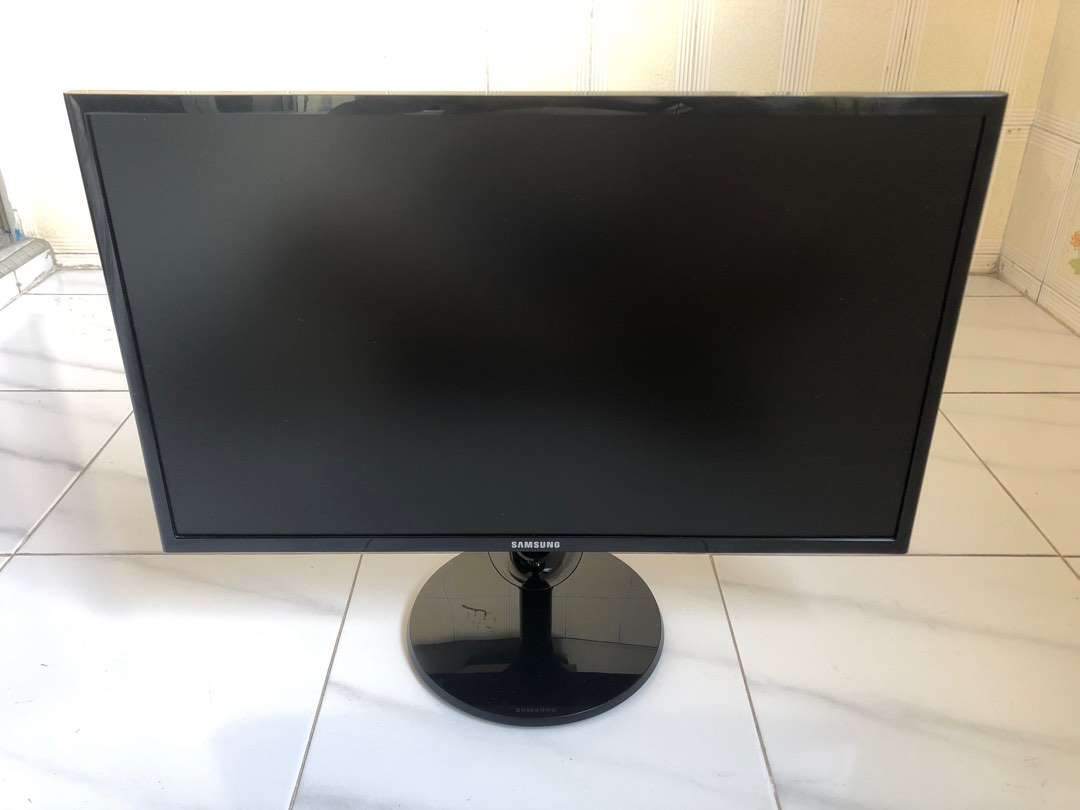 Samsung LED Monitor, Computers & Tech, Parts & Accessories, Monitor ...