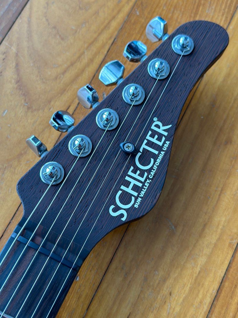 Schecter Nick Johnston Atomic Snow Custom Shop SS Frets nt Suhr Tom ...