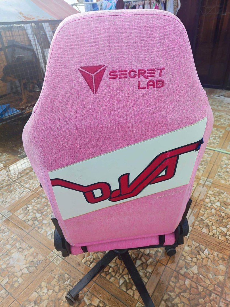Secret lab d.va gaming chair, Furniture & Home Living, Furniture ...