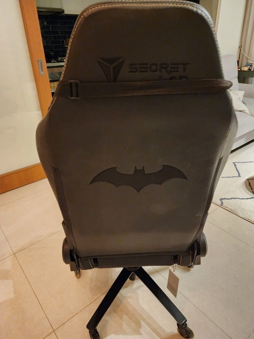 Secretlab Omega Gaming Chair Batman "Dark Knight" edition, Furniture ...
