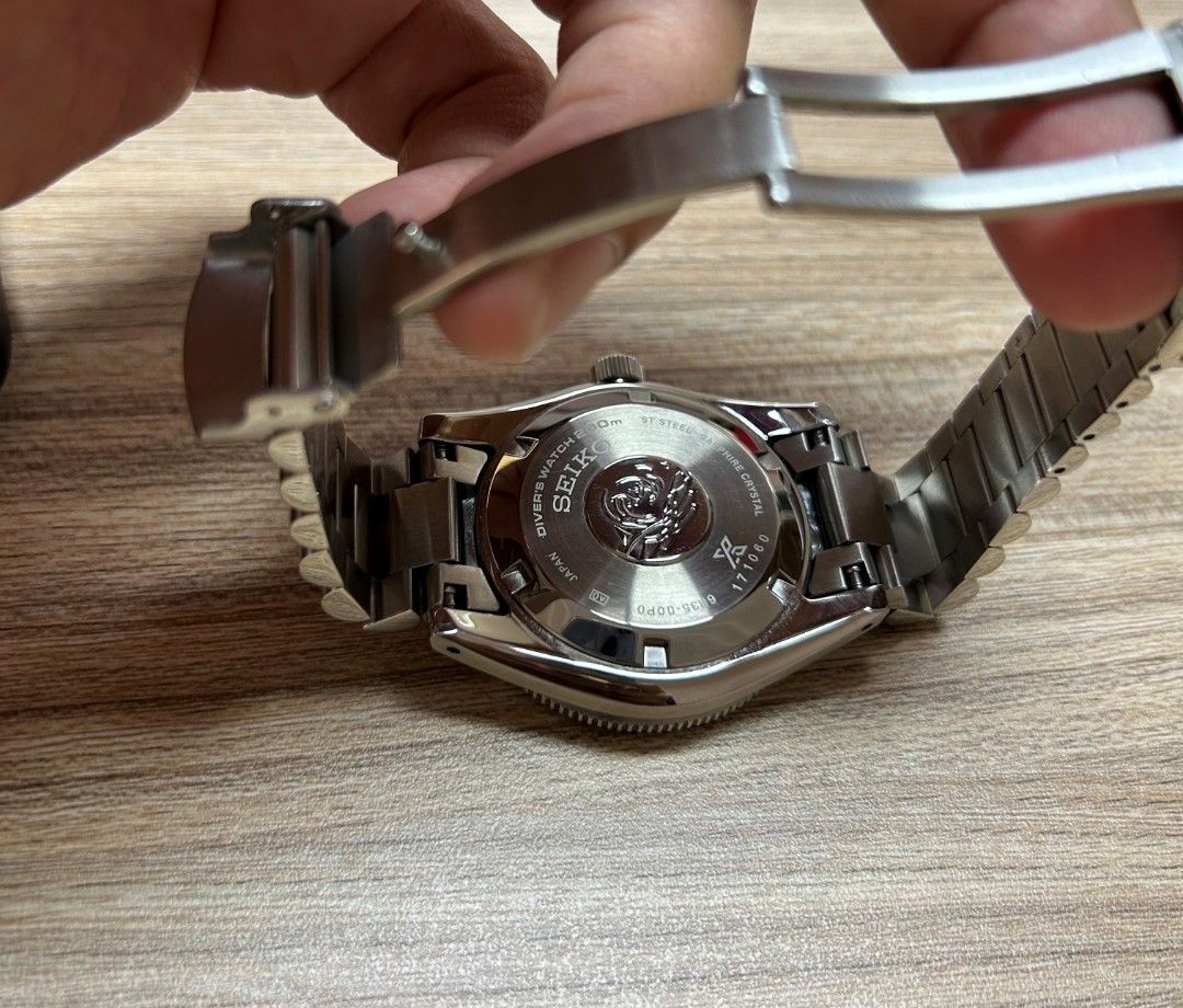 Seiko SPB239, Men's Fashion, Watches & Accessories, Watches on Carousell