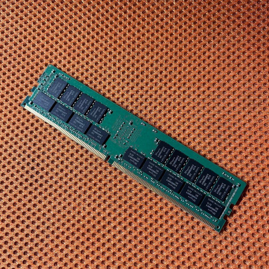 SK hynix 32GB PC4-2666V-R DDR4 Registered ECC 2RX4 Memory, Computers ...