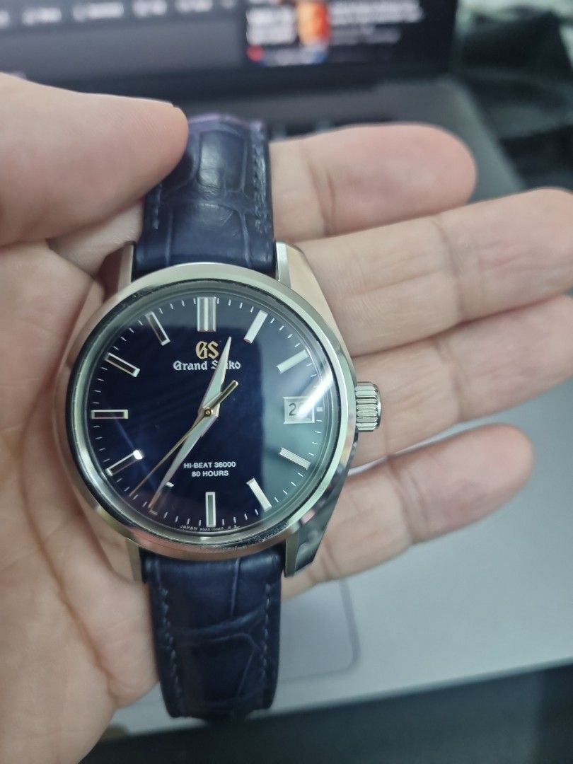 SLGH009 hi beat slgh grand seiko, Luxury, Watches on Carousell