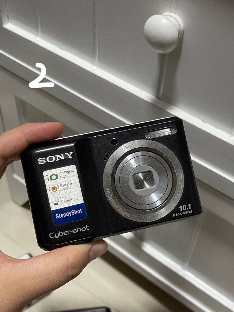 SONY CYBERSHOT DIGICAMS CAMERAS, Photography, Cameras on Carousell