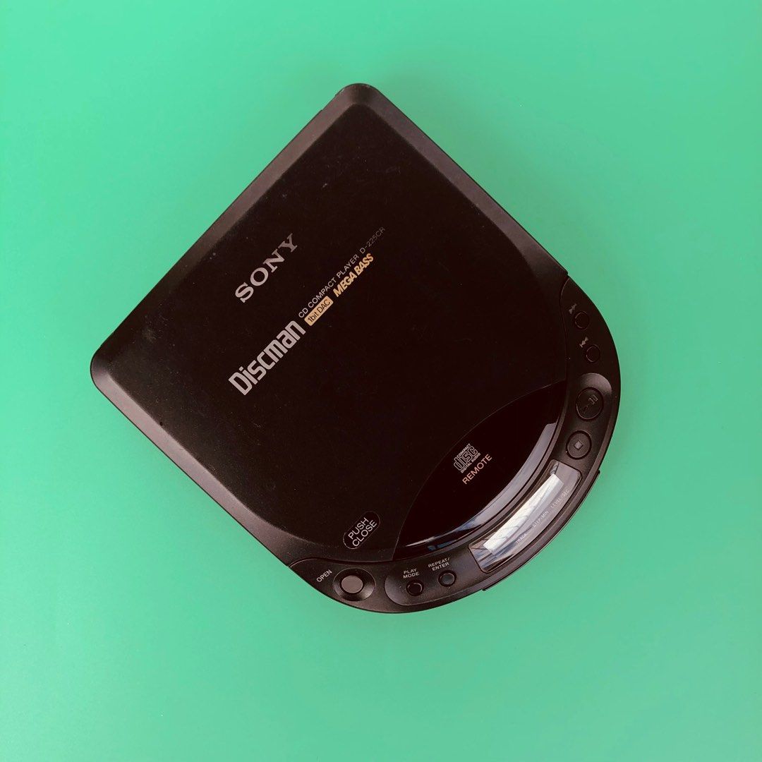 Sony Discman Walkman Portable Compact CD player Model | D-225CR ...