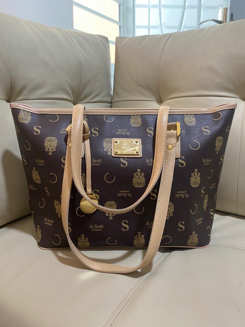 St. Scott London tote bag on Carousell
