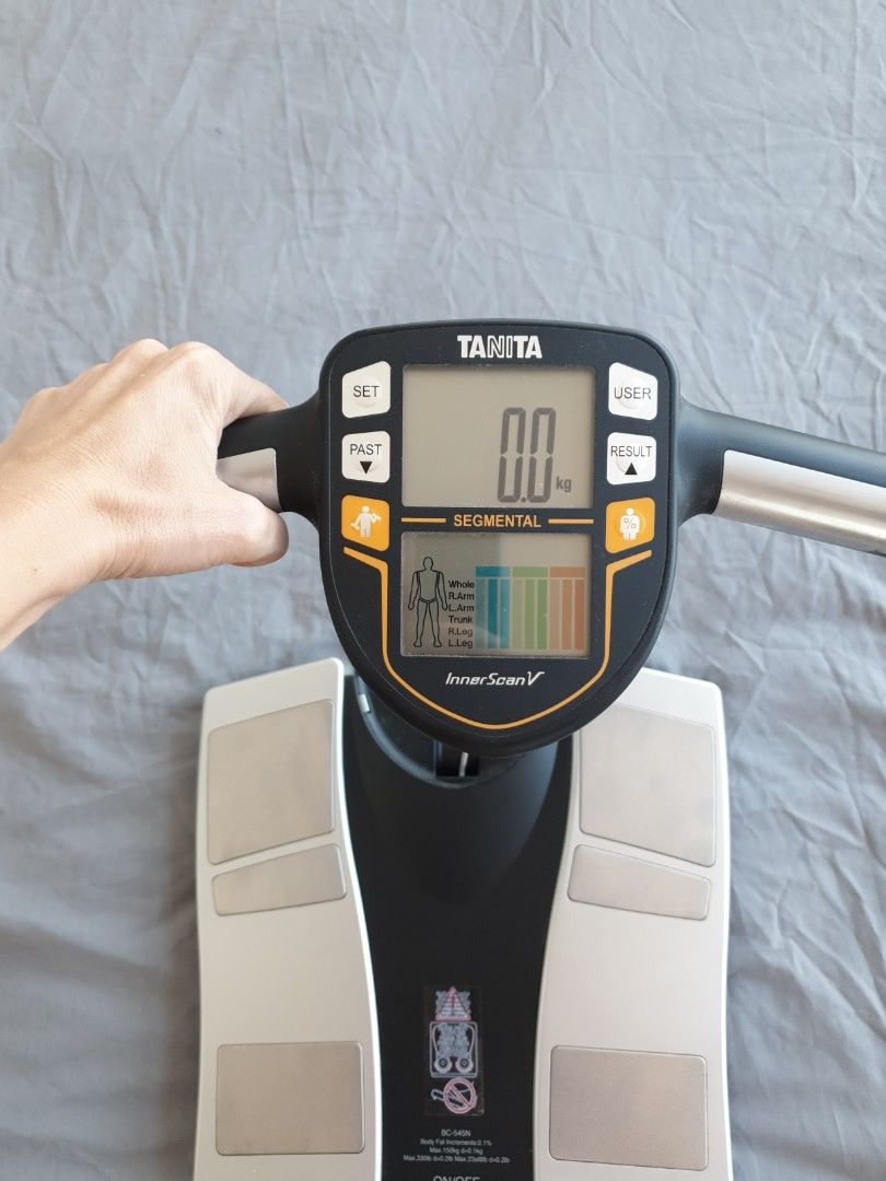 TANITA segmental body composition monitor / scale, Health & Nutrition ...
