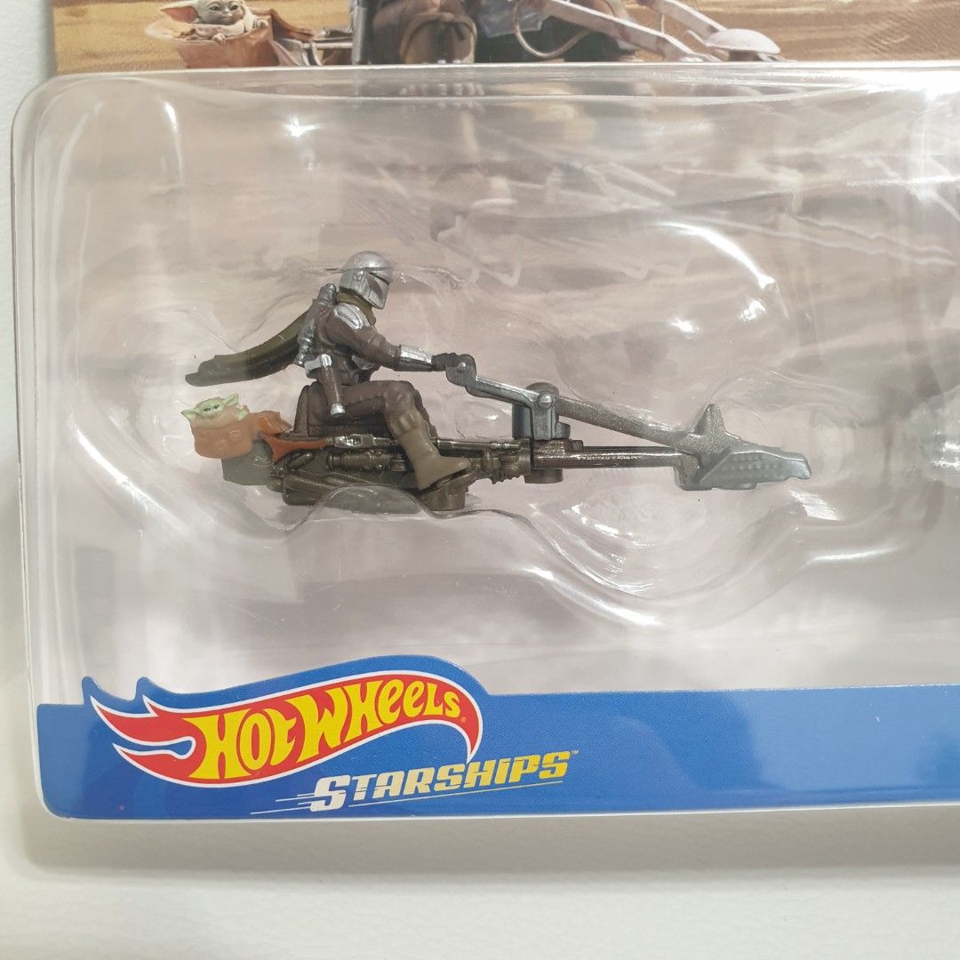 THE MANDALORIAN SPEEDER RAZOR CREST THE CHILD AND HOVER PRAM Star Wars ...