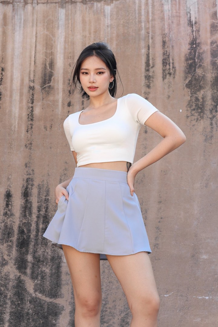 Topazette Staple Paded Basic Top (White), Women's Fashion, Tops, Other Tops on Carousell