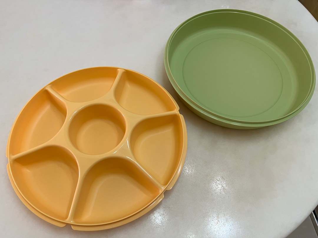 Tupperware Multiple compartments Food Storage Serving Contianer / Box ...