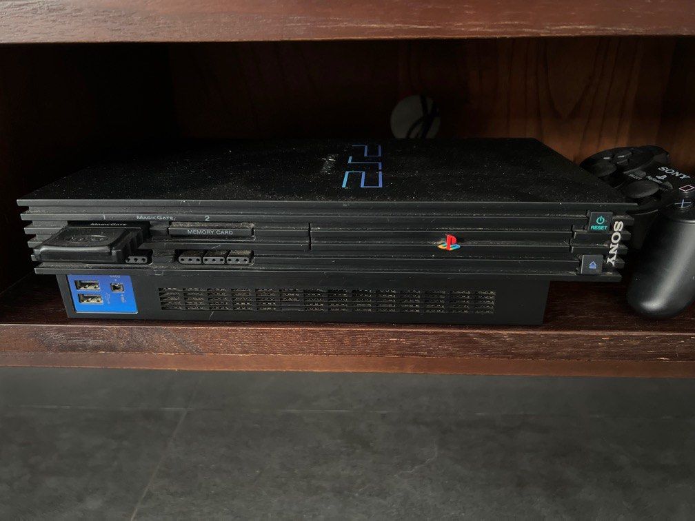 Used PS2 + Controller + Games, Video Gaming, Video Game Consoles ...