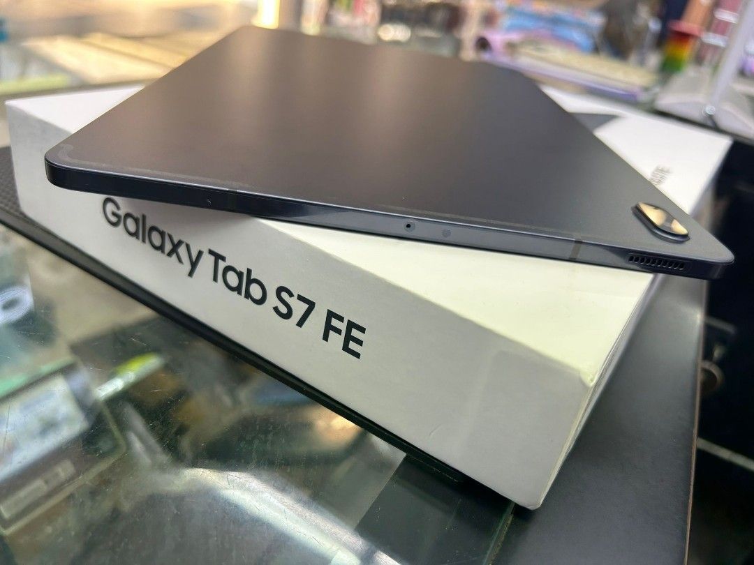 Used tab s7 fe 64gb wifi only 9/10, Mobile Phones & Gadgets, Tablets, Android on Carousell