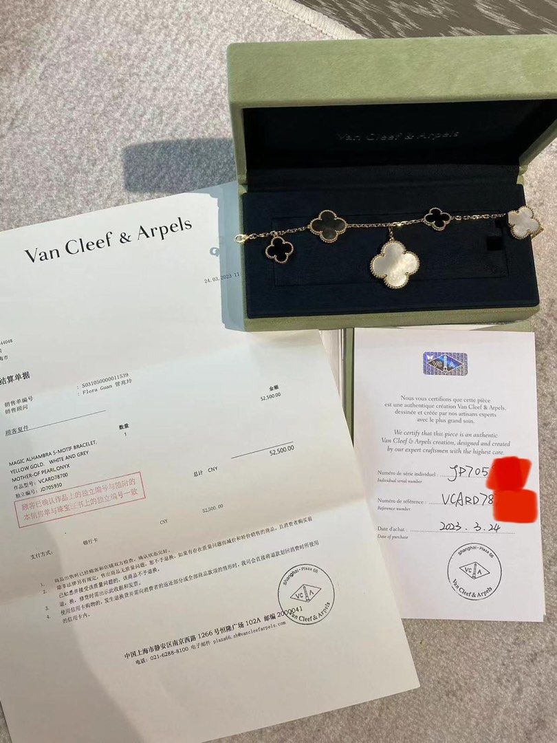 VCA Magic Alhambra 5 Motif, Luxury, Accessories on Carousell