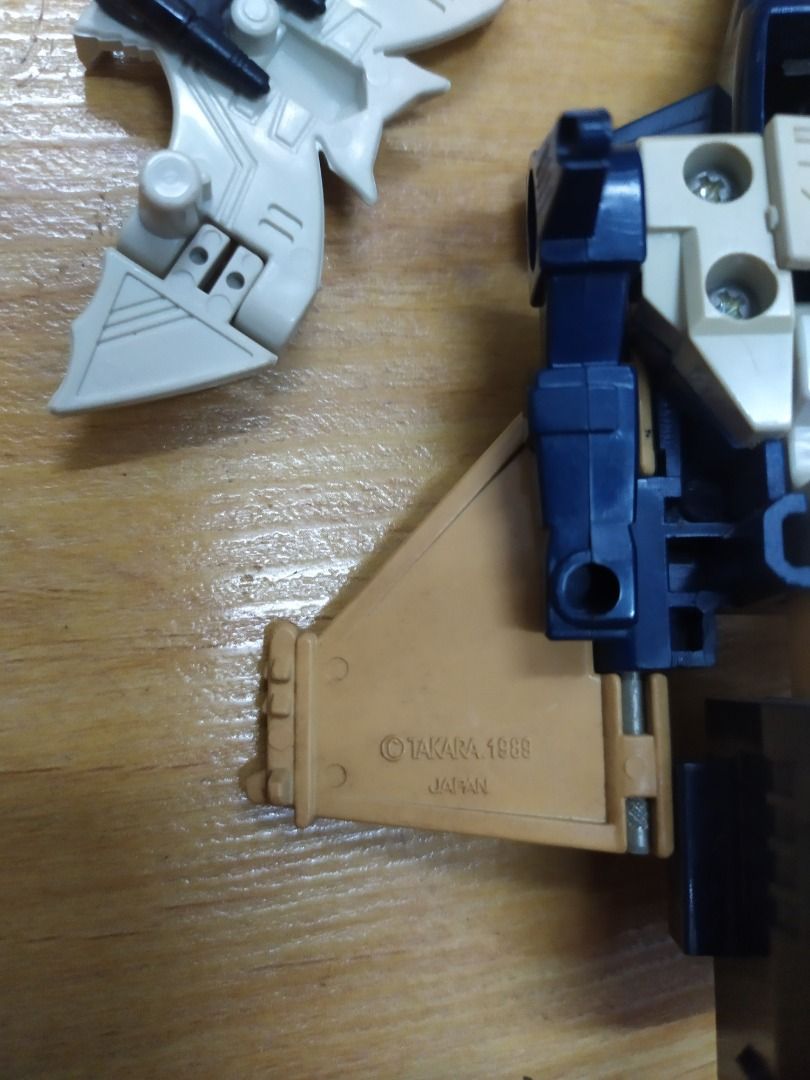 Vintage 1980s Japan Takara G1 Transformers Victory Liokaiser Hellbat ...