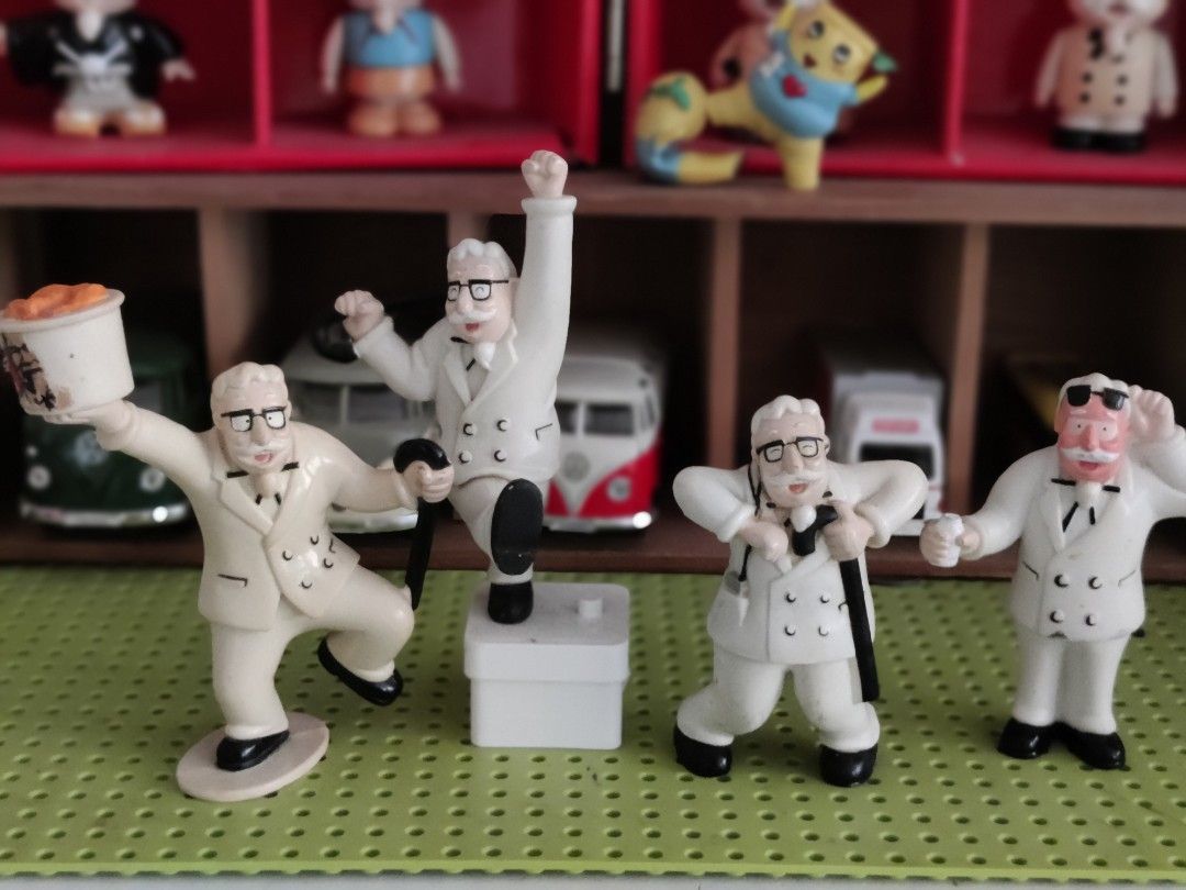 Set Vintage KFC figure, Hobbies & Toys, Toys & Games on Carousell
