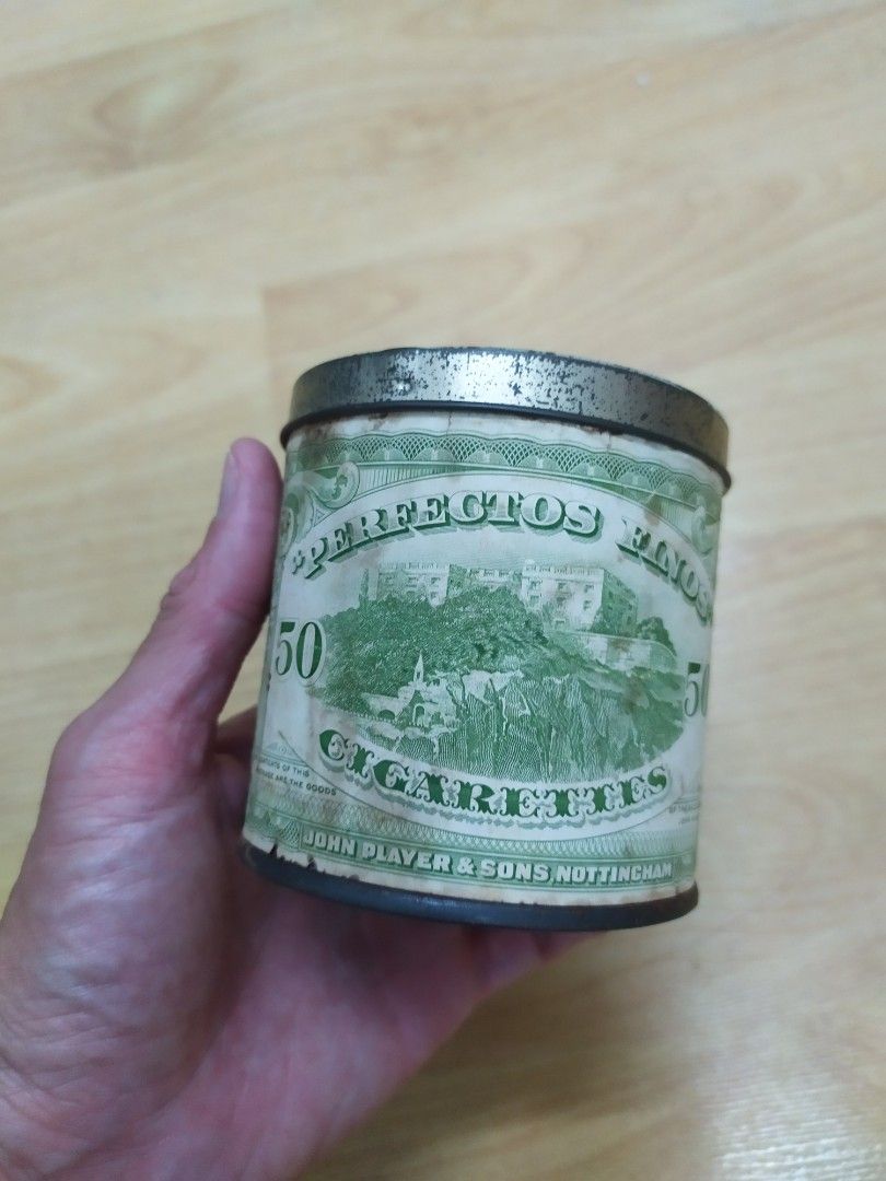 Vintage Perfectos Finos 50 Cigarettes Tin, Hobbies & Toys, Collectibles ...