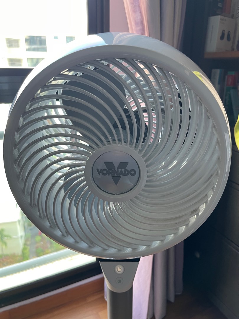 Vornado Full Room DC Air Circulator 6803DC, Furniture & Home Living, Lighting & Fans, Fans on ...