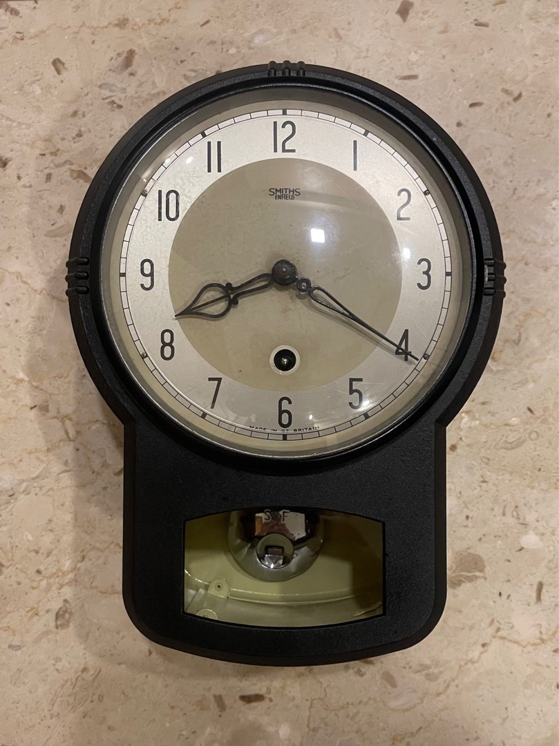 Wall Clock, Furniture & Home Living, Home Decor, Clocks on Carousell