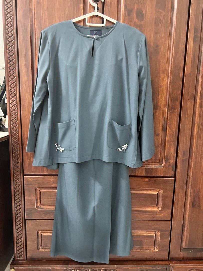 WANZAR KURUNG KEDAH, Women's Fashion, Muslimah Fashion, Baju Kurung ...