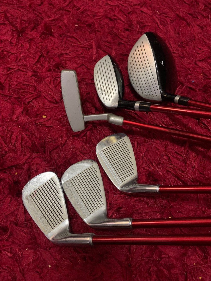 wilson profile junior golf set, Sports Equipment, Sports & Games, Golf ...