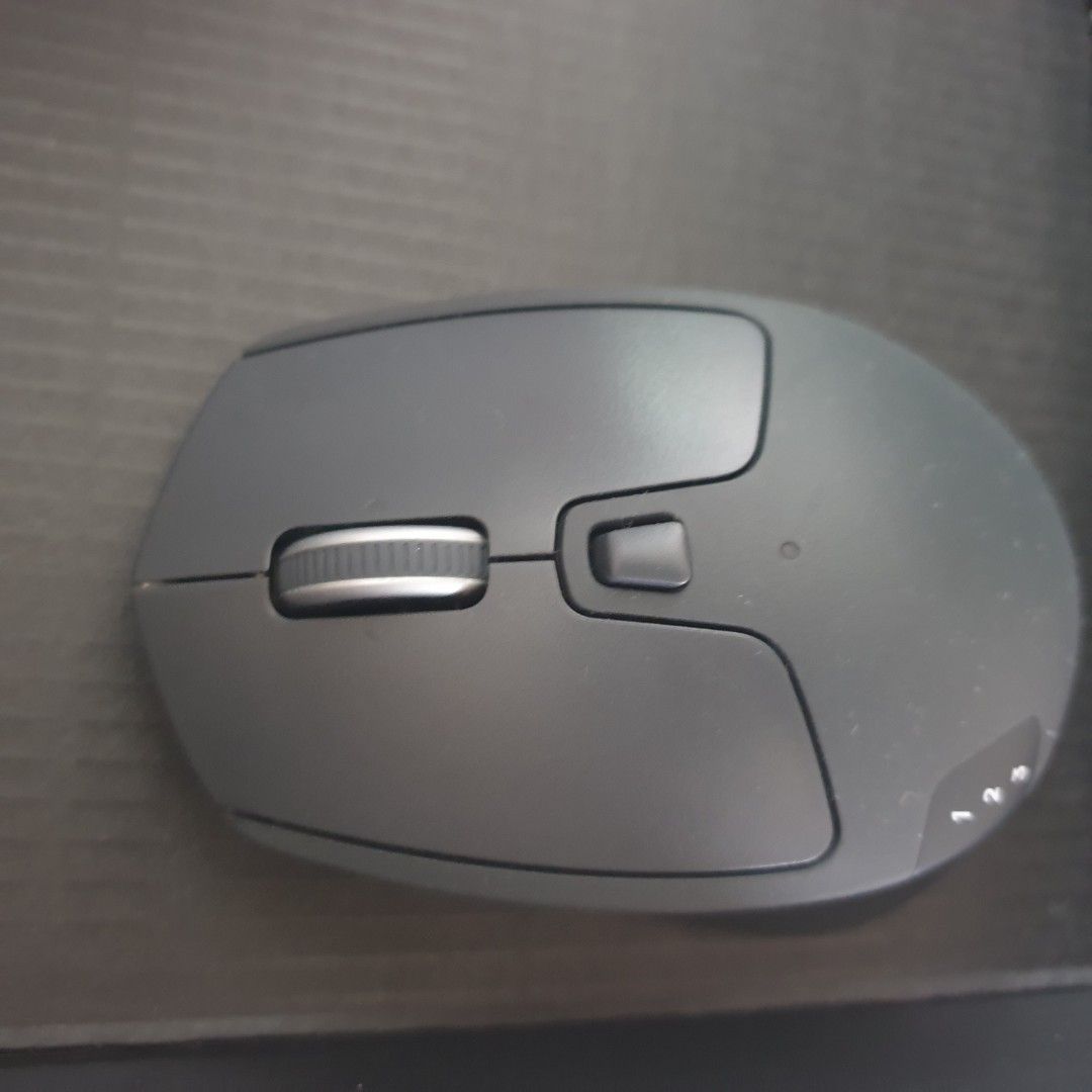 Wireless Logitech Keyboard K850 And Mouse Computers And Tech Parts And Accessories Computer