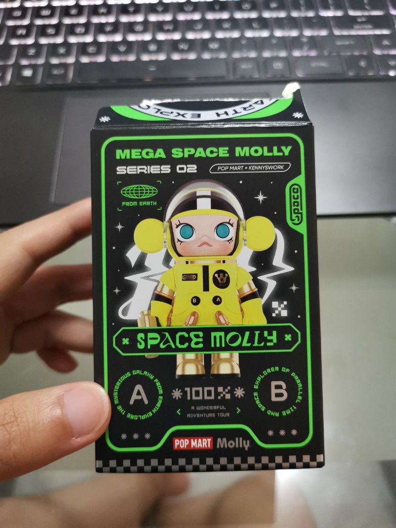100% mega space molly banana 2017, Hobbies & Toys, Toys & Games on Carousell