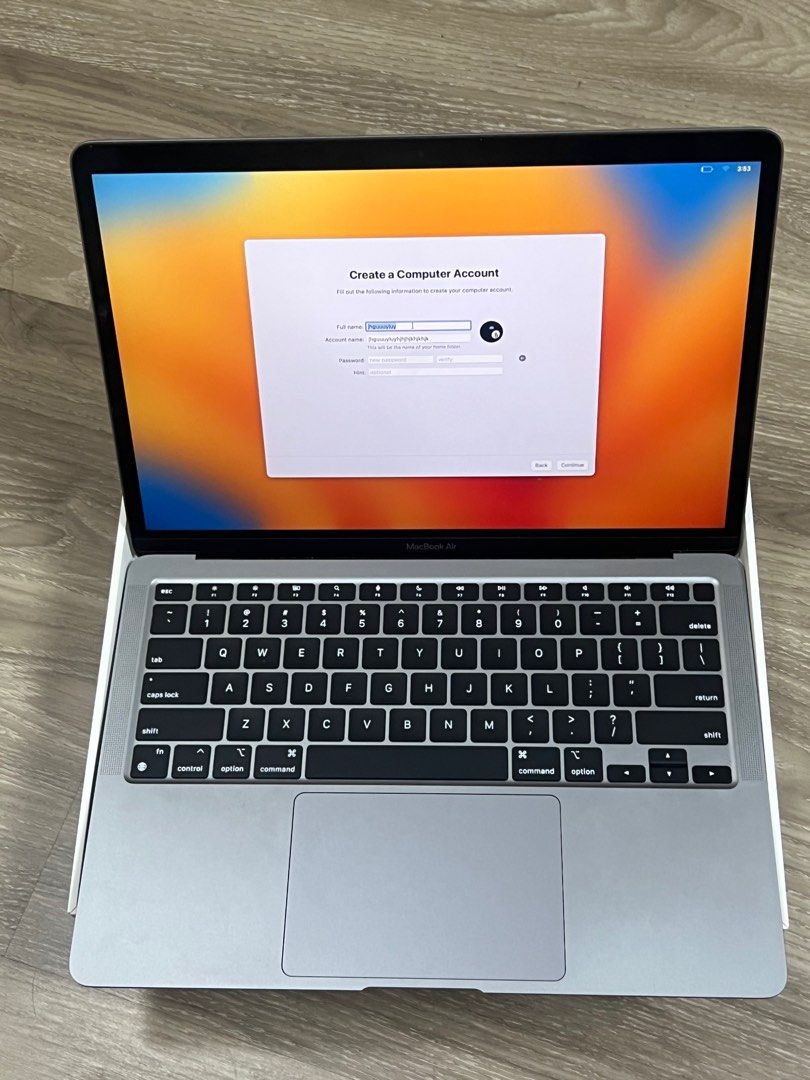 13-inch MacBook Air with M1 Chip, Computers & Tech, Laptops & Notebooks ...