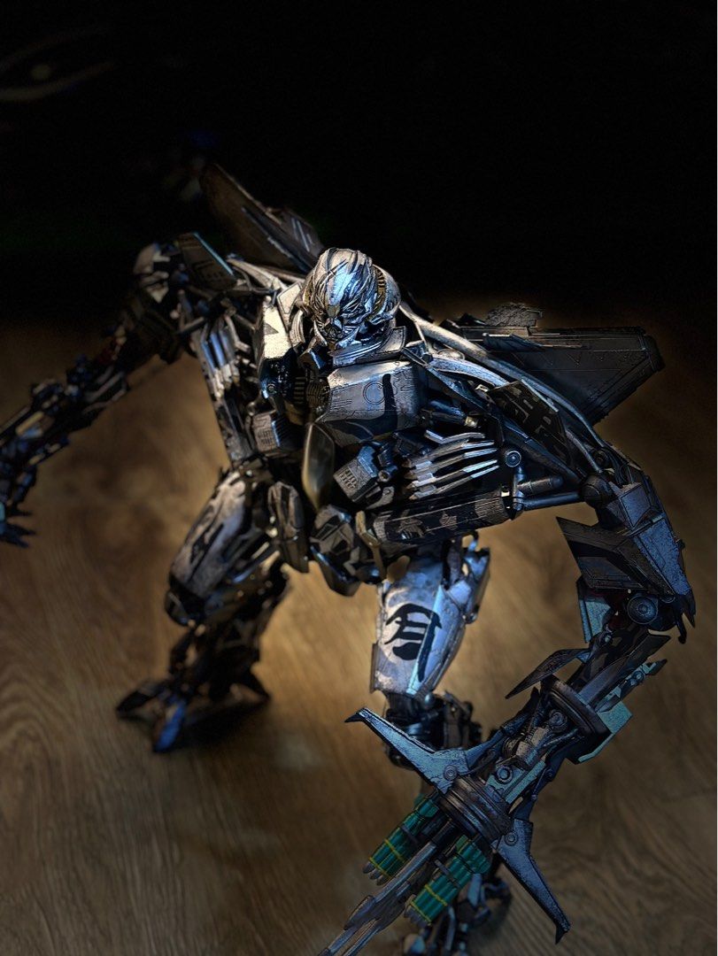 3A Threezero Transformers Starscream Premium Scale 16 inches, Hobbies ...