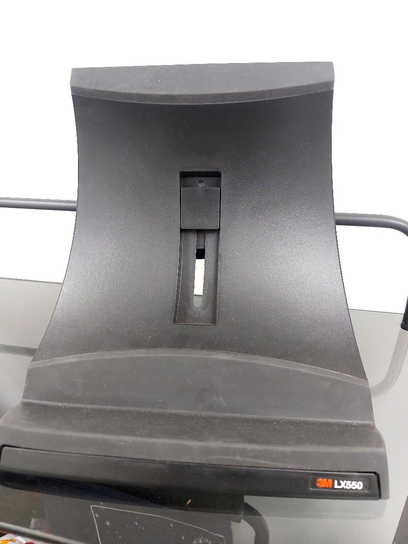 3M notebook Stand, 電腦＆科技, 電腦周邊及配件, 電腦周邊產品 - Carousell