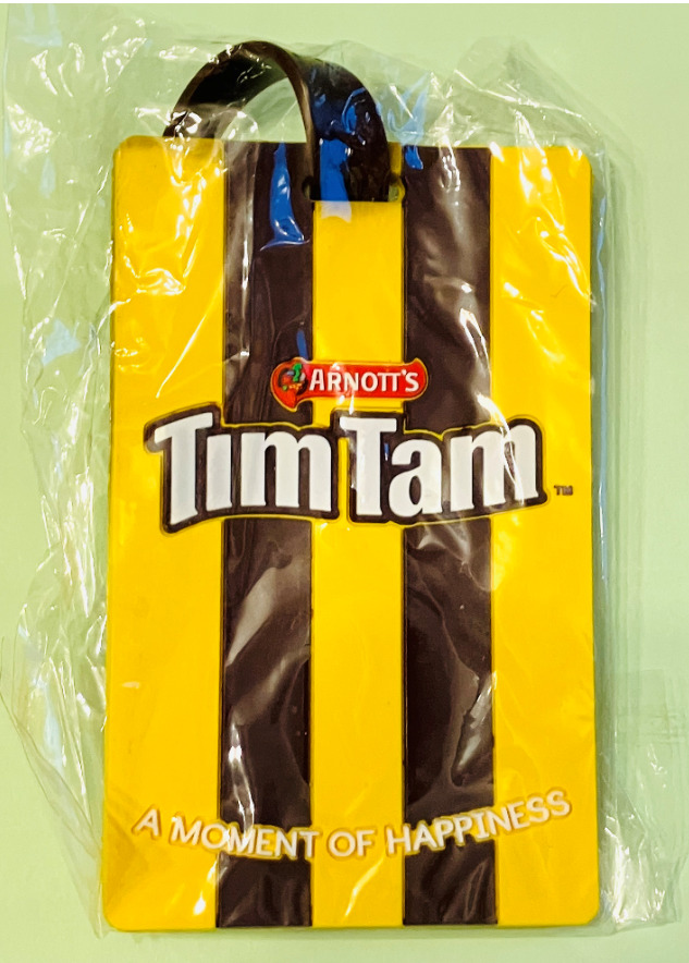 包本地平郵+ 全新Tim Tam 行李牌 luggage tag 行李箱名牌 吊牌, 其他, 其他 - Carousell