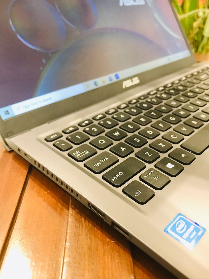 ASUS VIVOBOOK 15S X515MA PENTIUM SILVER,Memory 8GB Ram Upgradable Ram ...