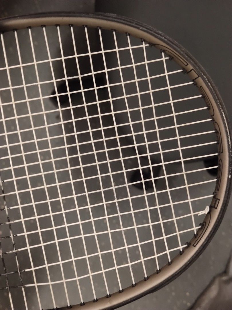 Babolat classic 網球拍 grip #3 280g tennis racket, 運動產品, 運動與體育, 運動與體育 - 球拍和球類運動 - Carousell