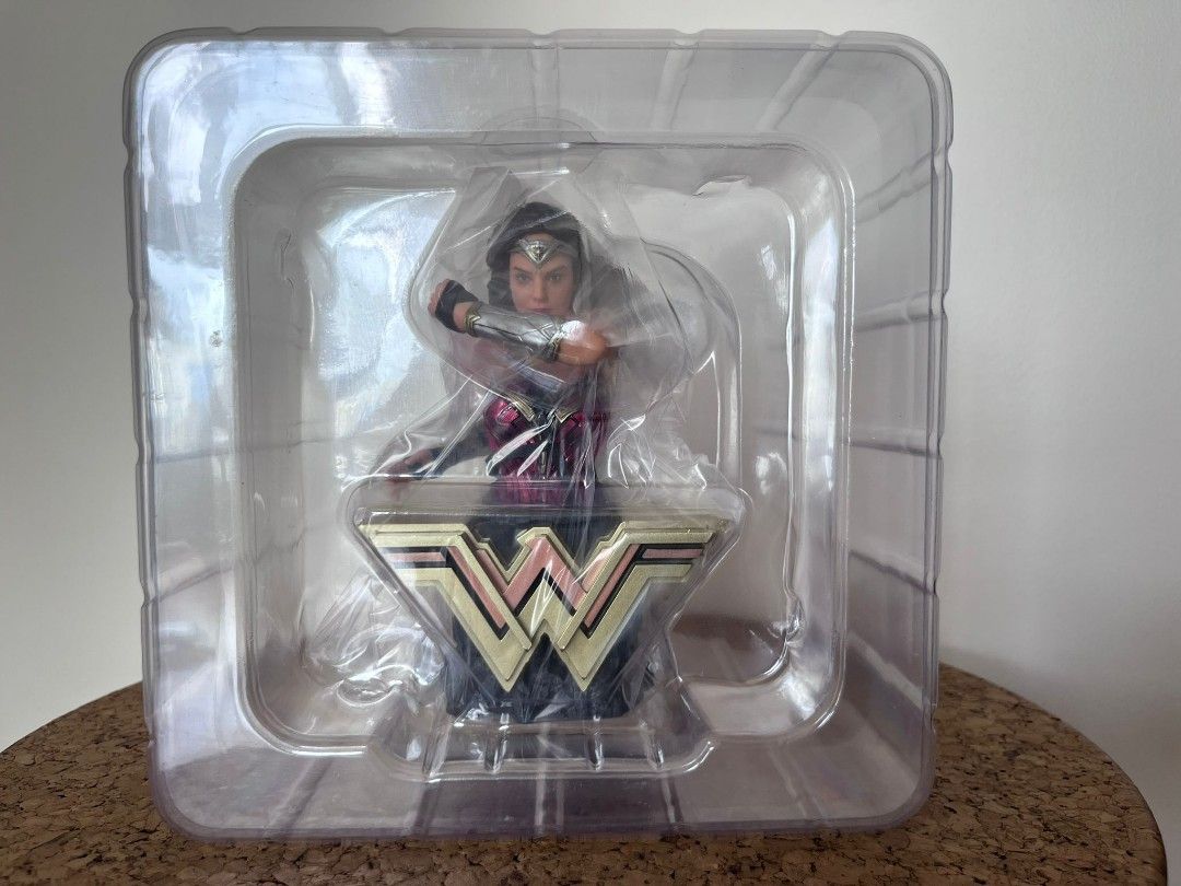 Beast Kingdom DC Bust Series: Justice League Wonder Woman (BUST-003 ...