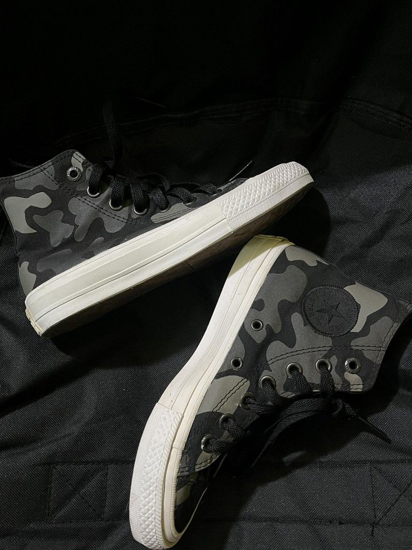 Chuck Taylor Camou Converse, Men's Fashion, Footwear, Sneakers on Carousell