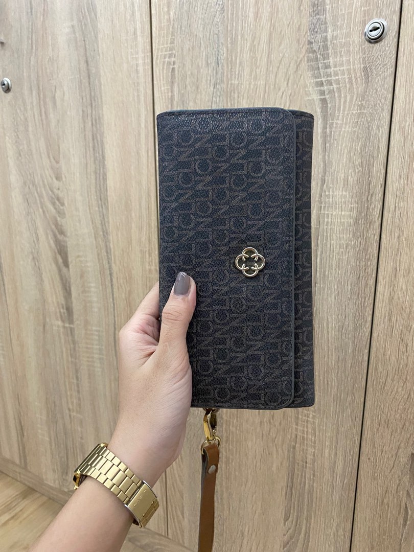 CLN LONG WALLET, Luxury, Bags & Wallets on Carousell